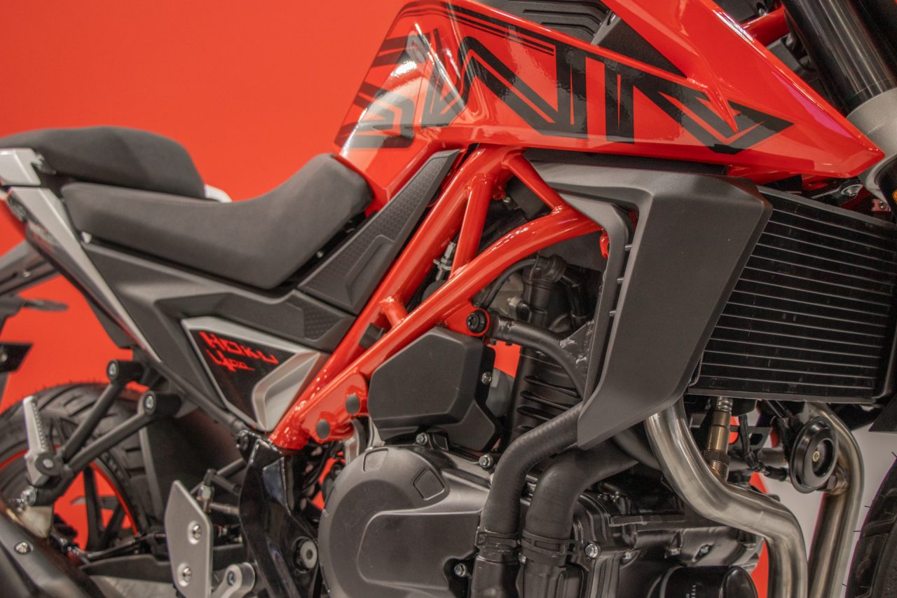 HOKU 400 - SWM Motorcycles